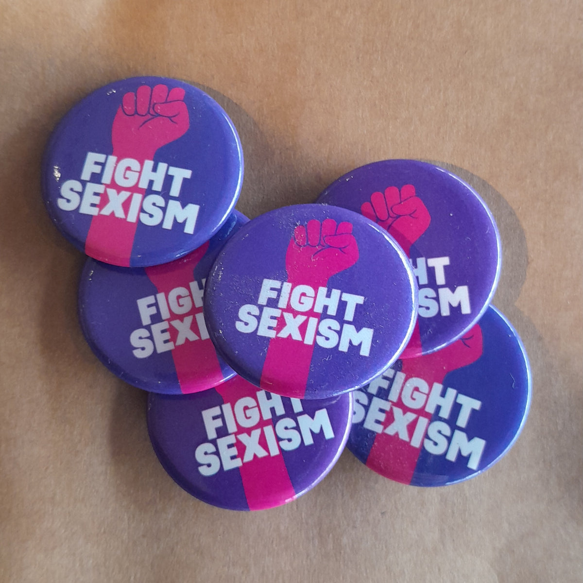 Fight Sexism Badge – Red Flag Books